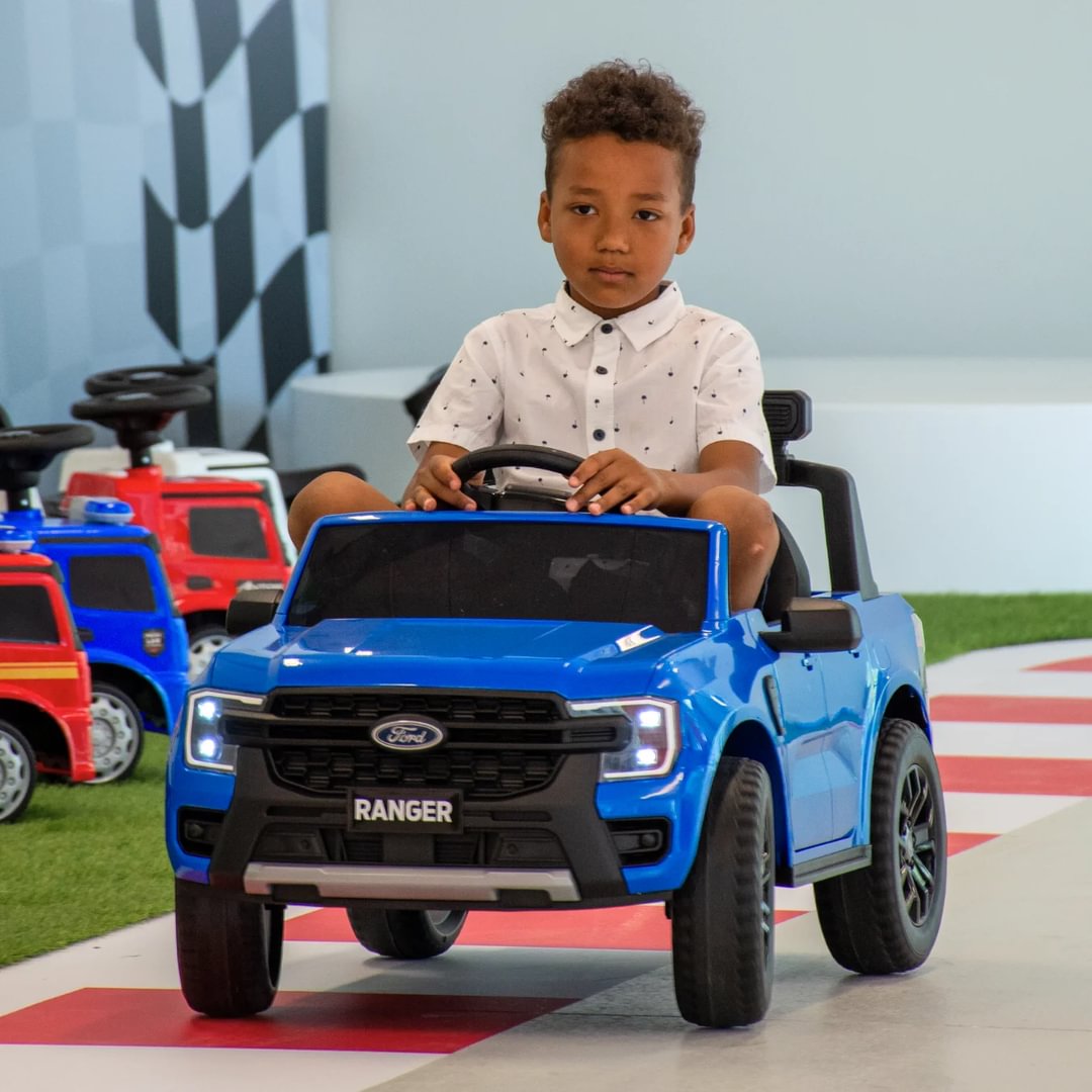 Ford Ranger Ride-on Electric Car 12V - Blue - Berghoff toys